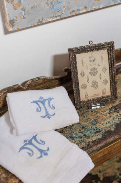 Single Antique Chic Font for Embroidery – Shuler Studio